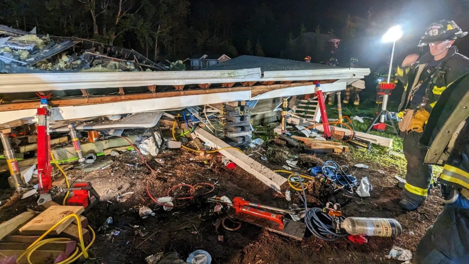 5 hospitalized in New Jersey home explosion that left house 'heavily ...