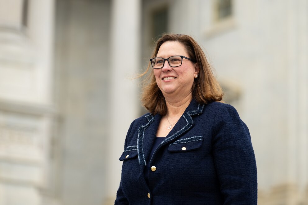 History-making LGBTQ legislators to be sworn in to 119th Congress ...