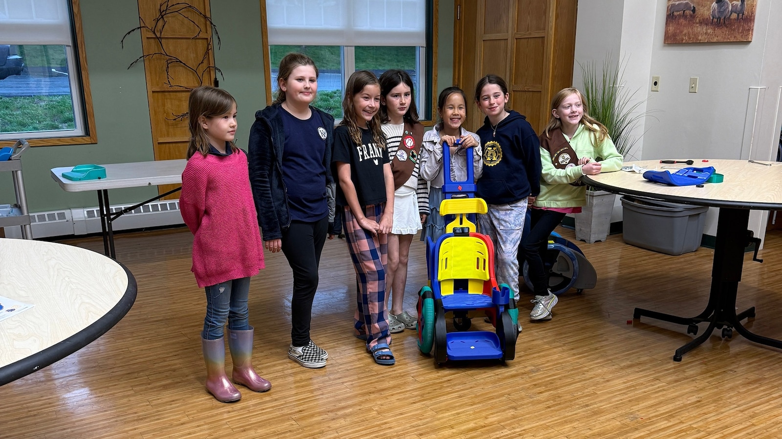 Girl Scouts use cookie sale money to make 3D-printed pediatric ...