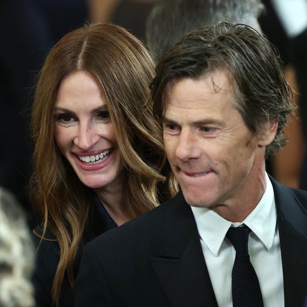 Julia Roberts shares sweet photo with husband Daniel Moder on his ... Julia Roberts shares sweet photo with husband Daniel Moder on his ...