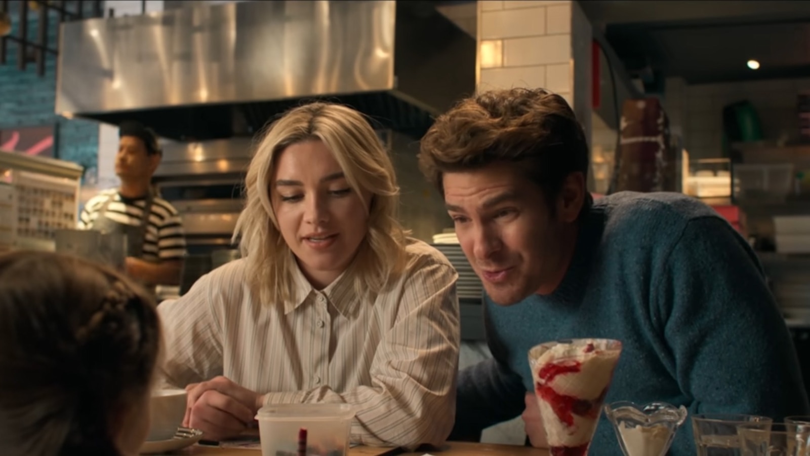 Florence Pugh, Andrew Garfield star in moving trailer for 'We Live in Time' film - ABC News