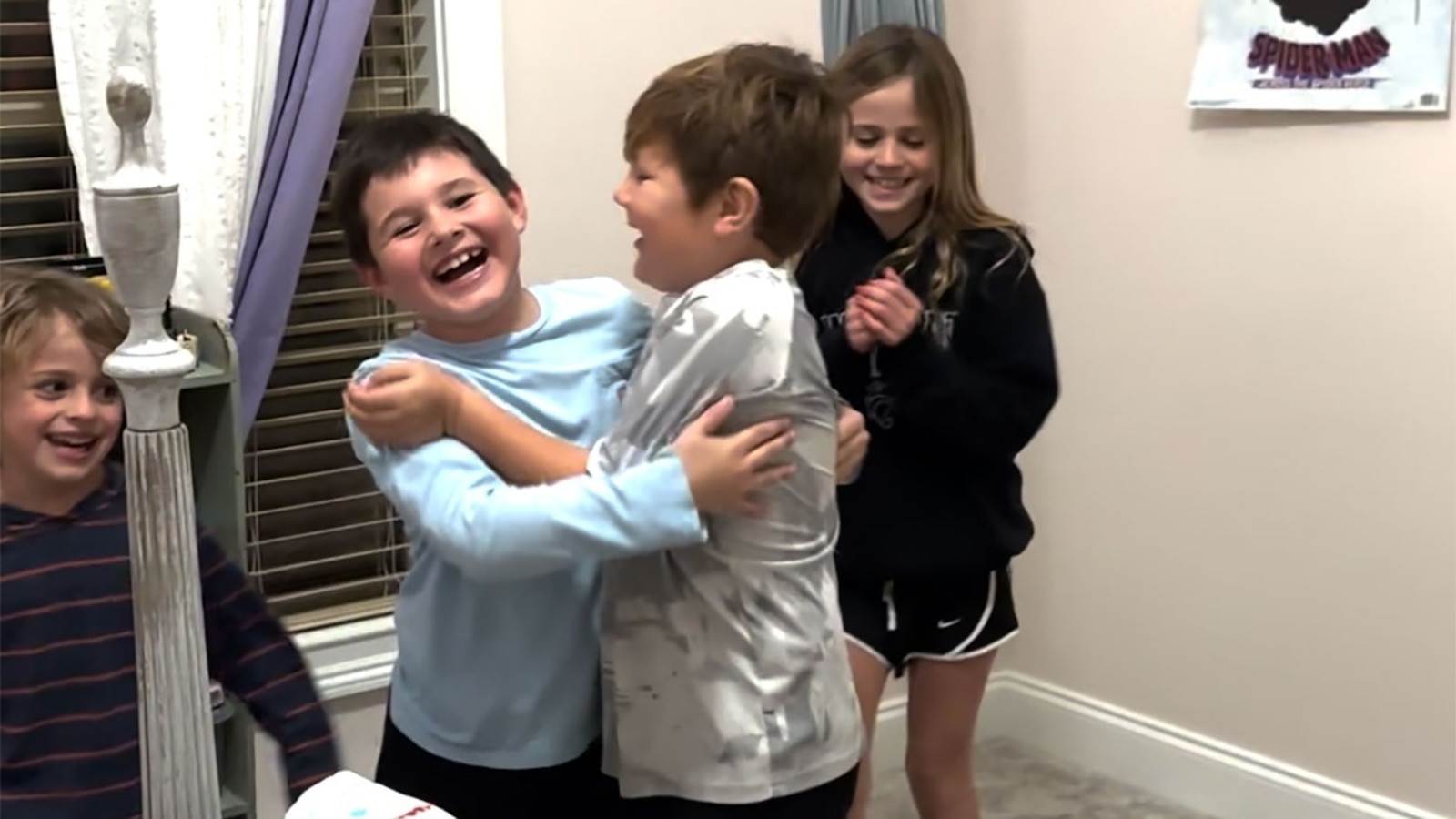 8-year-old brought to tears by surprise visit from best friend who ...