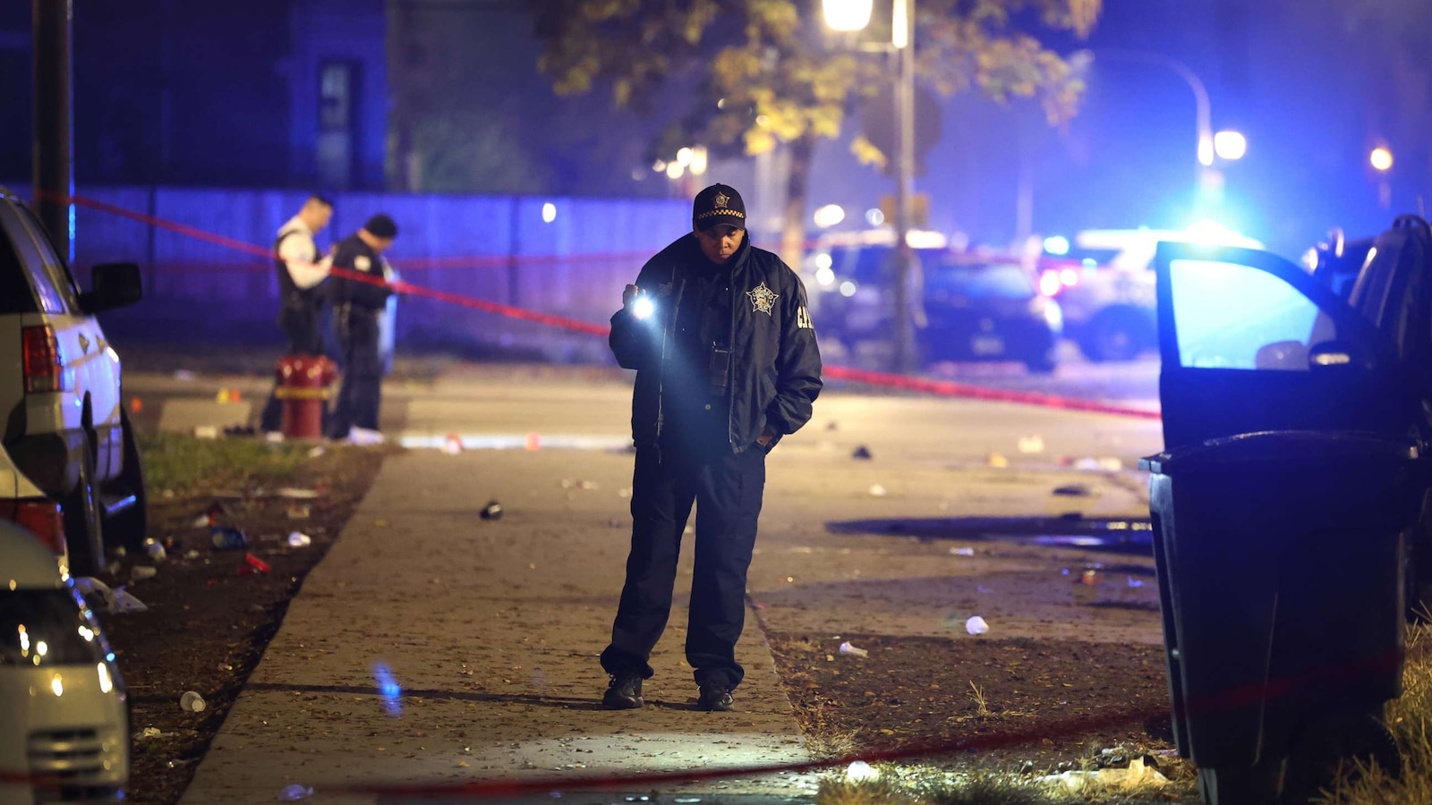 As many as 14 injured in drive-by shooting in Chicago on Halloween ...