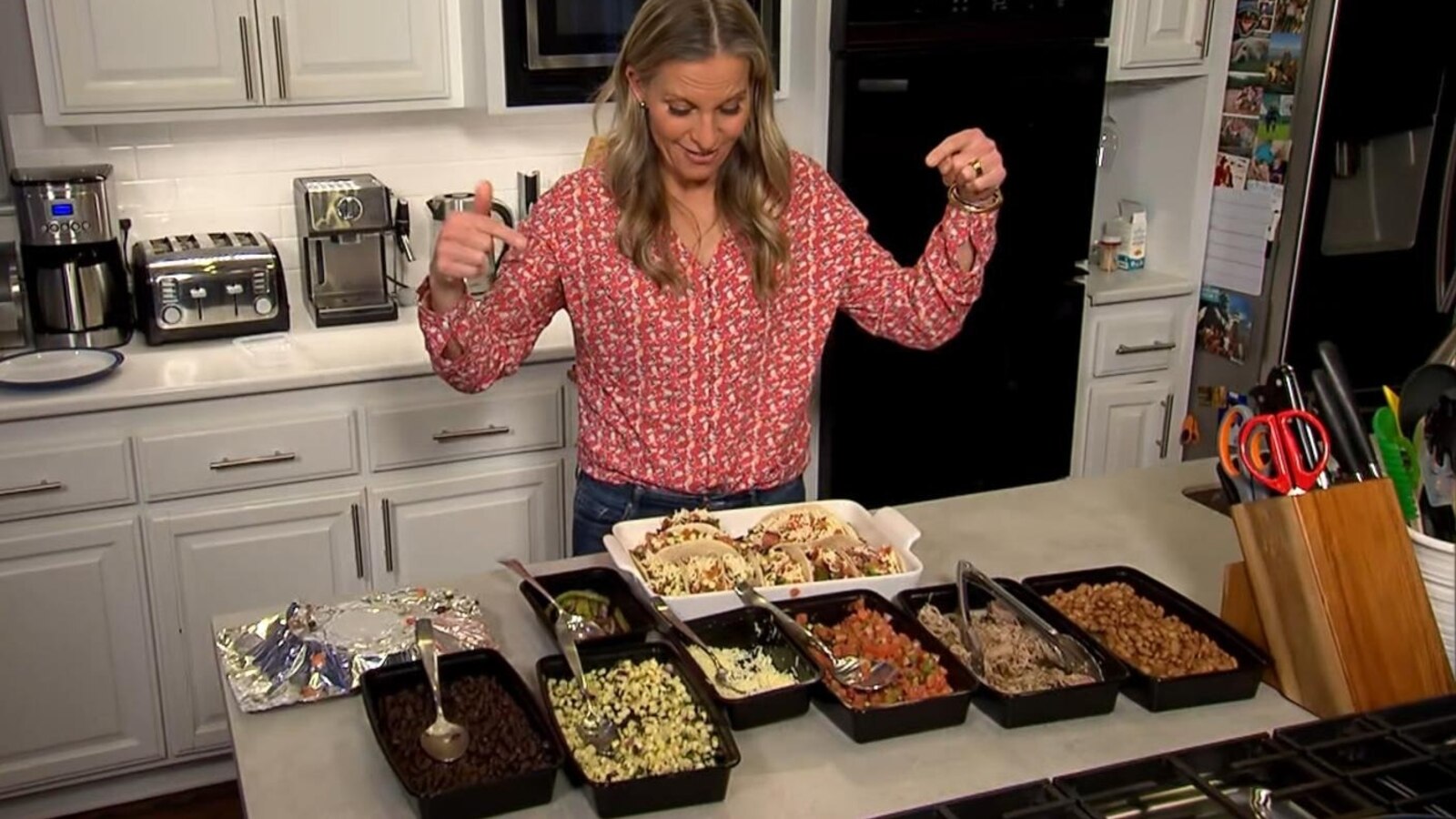 How to meal prep with restaurant catering menus to save time in the ...