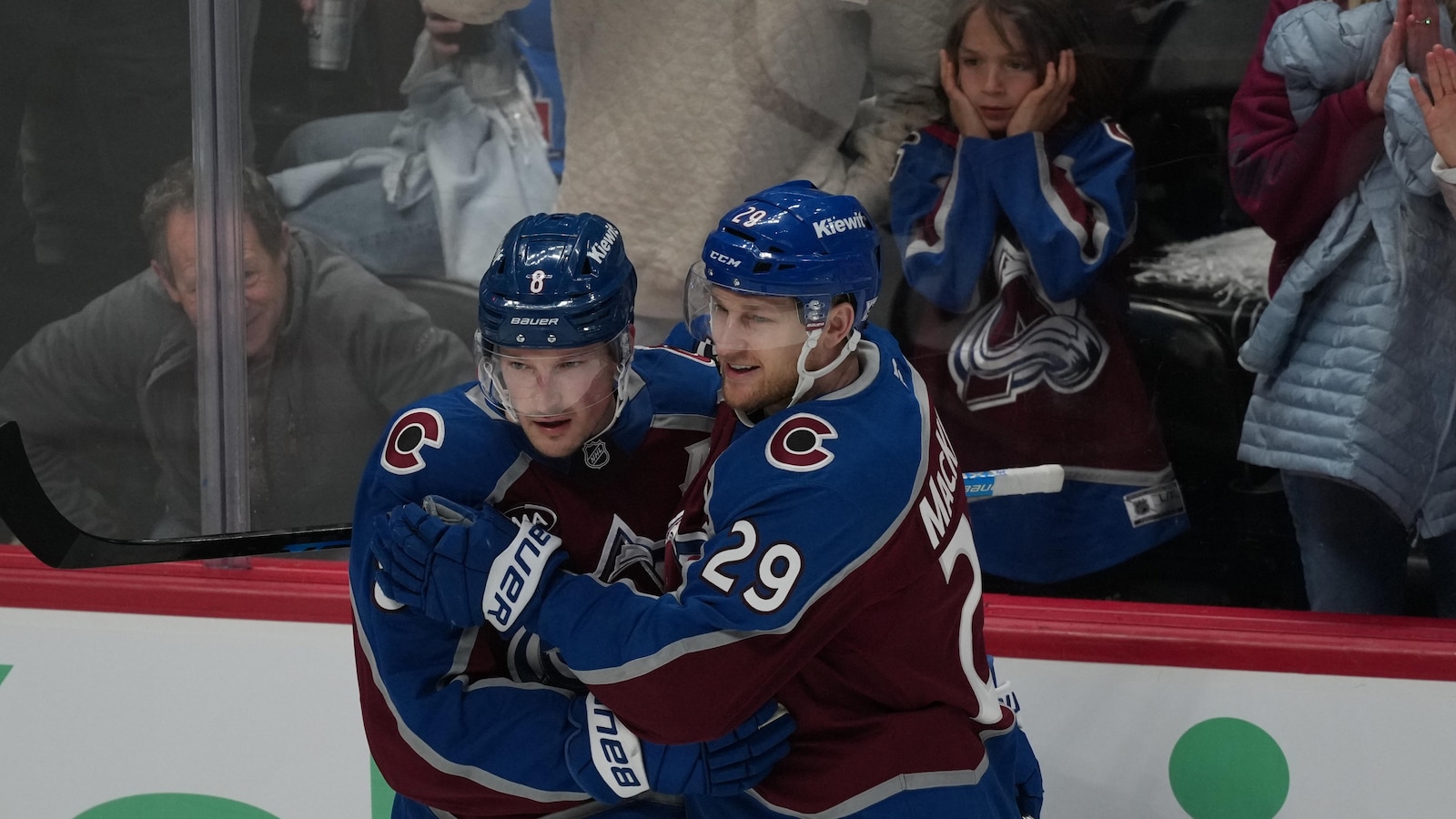 A stunning 9-6 Avalanche win over the Wild turns a defense-first series ...