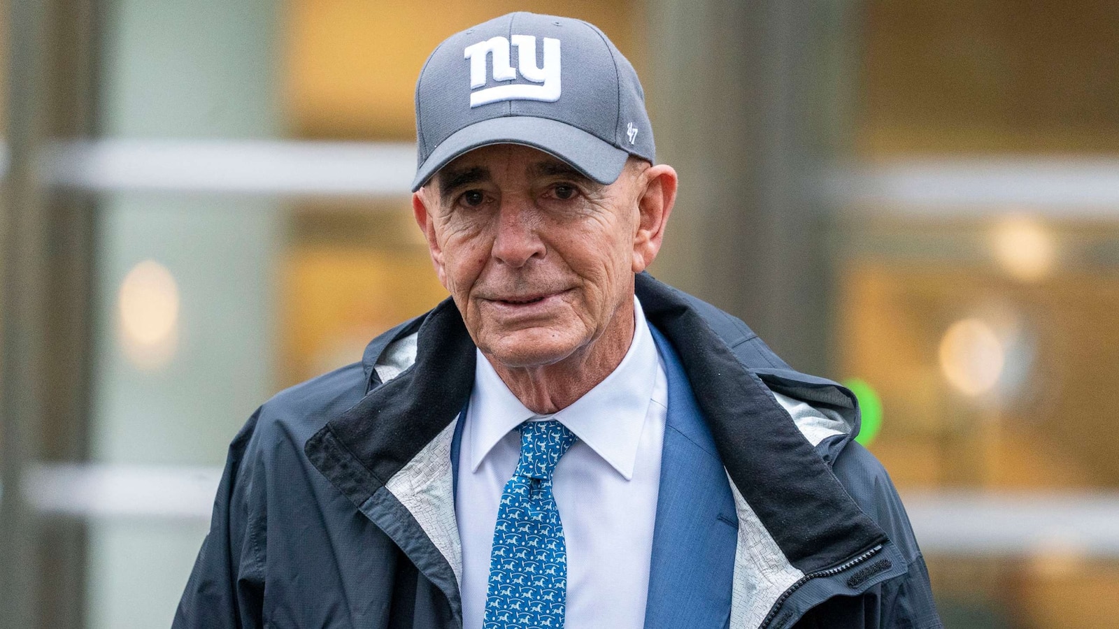 Trump ally Tom Barrack testifies he briefed Trump, other campaign ...