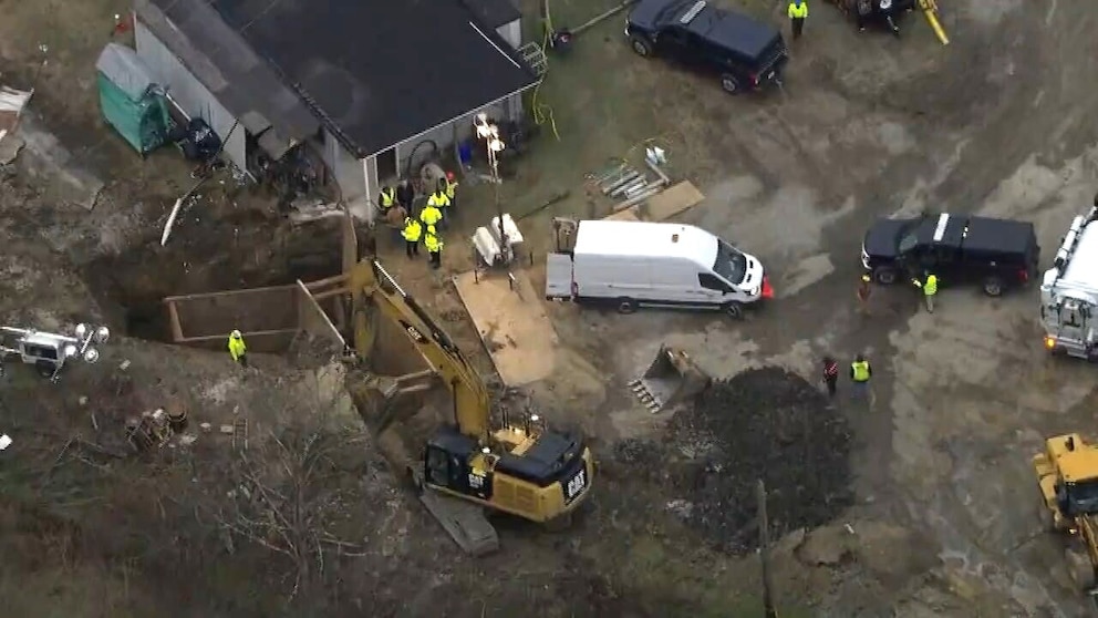 Search for woman in sinkhole shifts to recovery effort: Police - Good ...