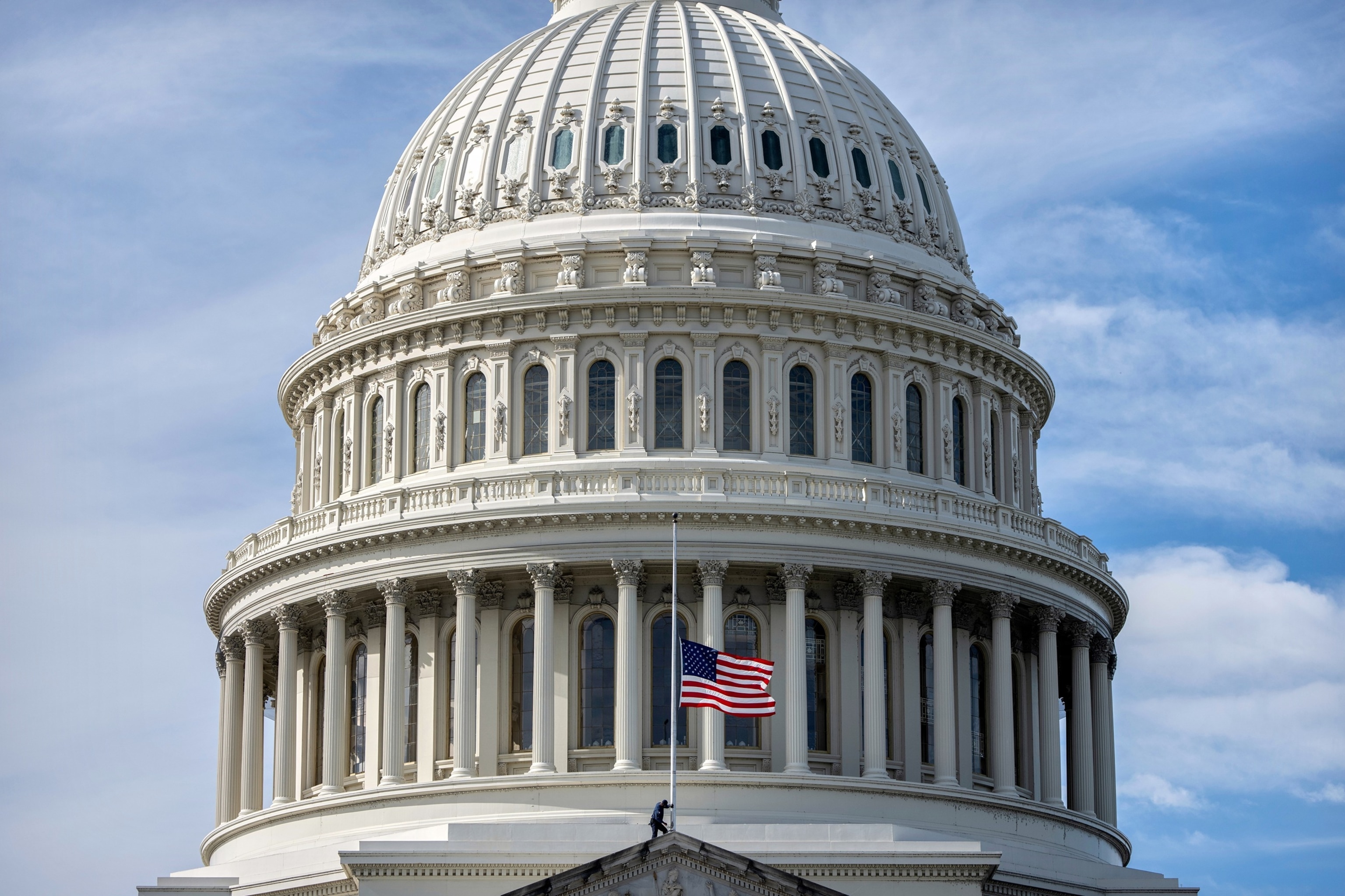 Government shutdown updates: WH says admin complying with SNAP order ...