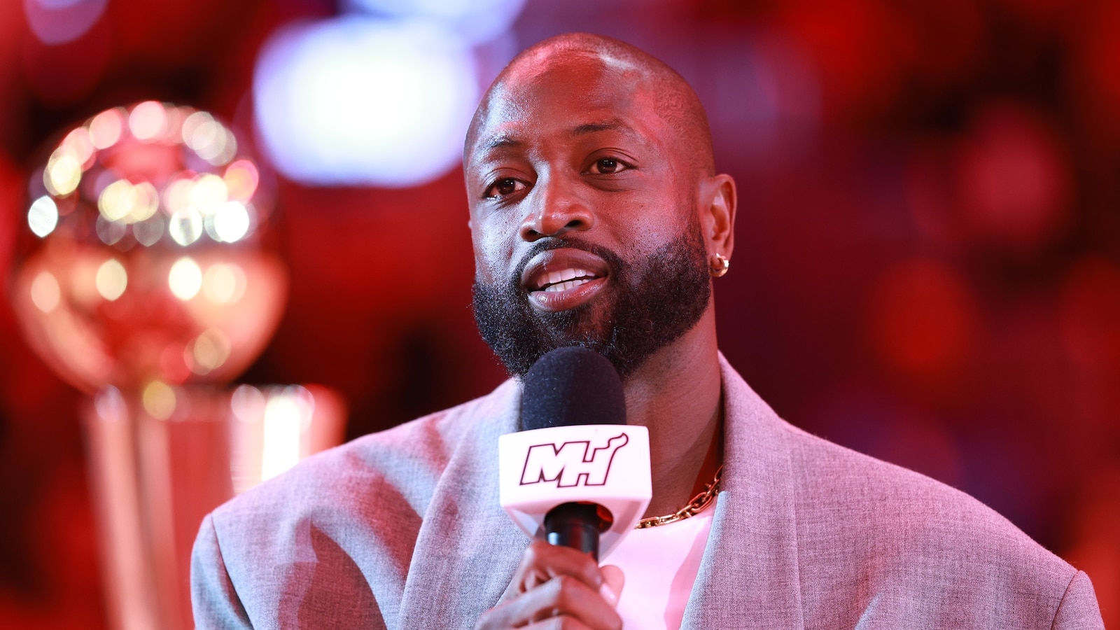 Dwyane Wade shares he had a cancerous tumor removed from his kidney ...