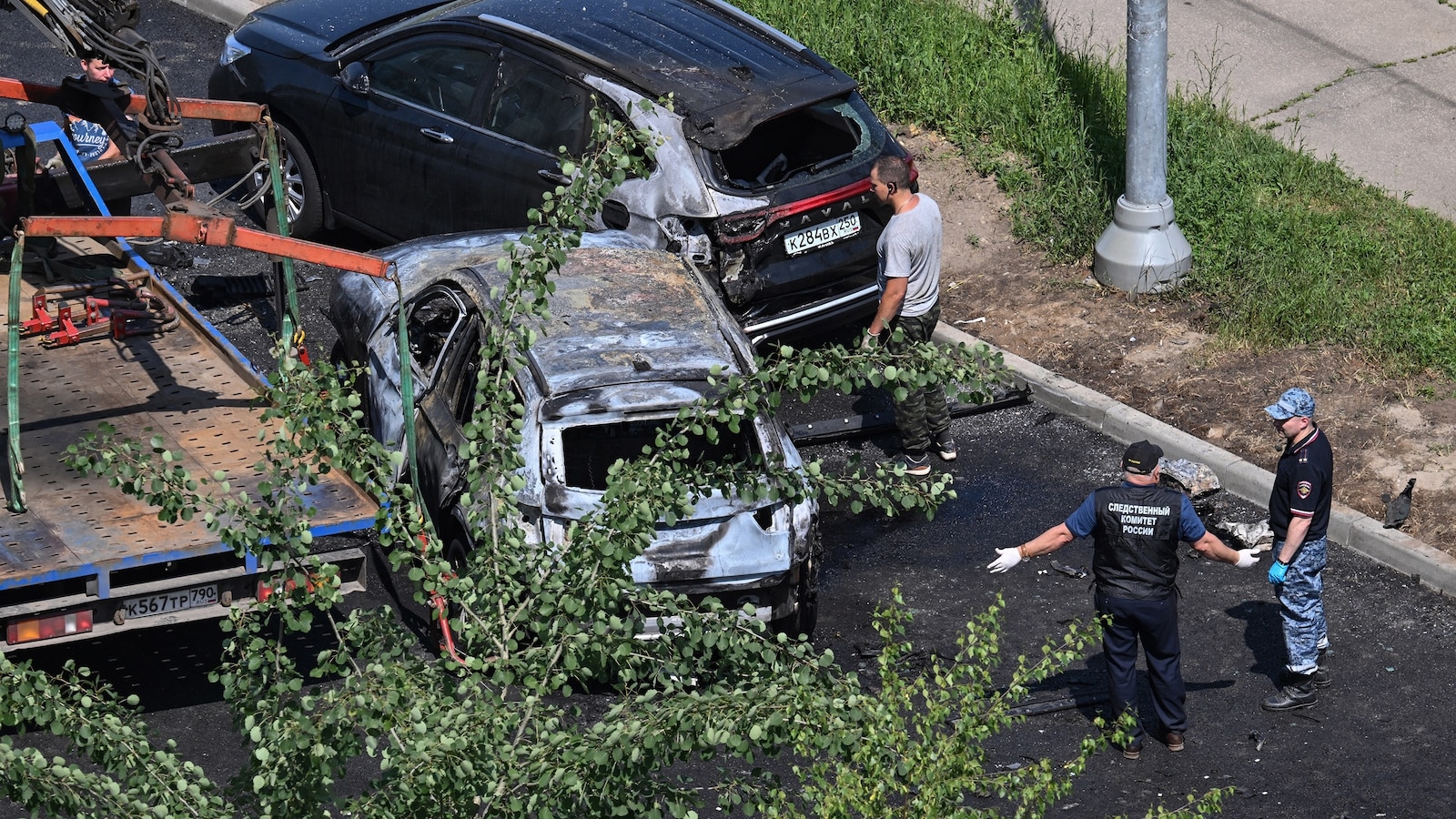 Moscow car bomb kills 1 person, investigators say, with victim yet to ...