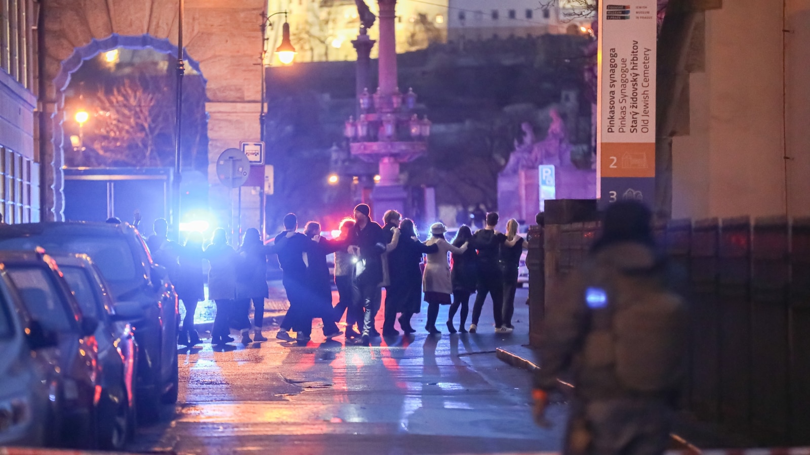 Prague university shooting: 14 killed, 25 wounded - ABC News